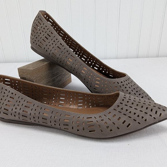 Report | Shoes | Report Stanton Womens Slip On 9 Laser Cut Pointed Toe ...